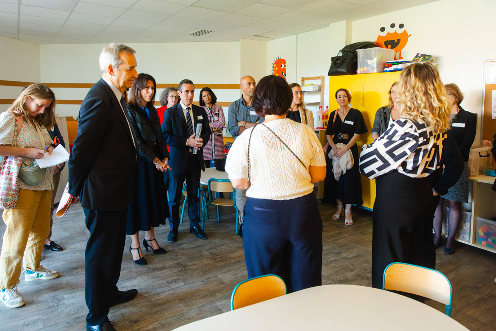 Une classe pour les enfants concernés par des troubles du spectre de l ...